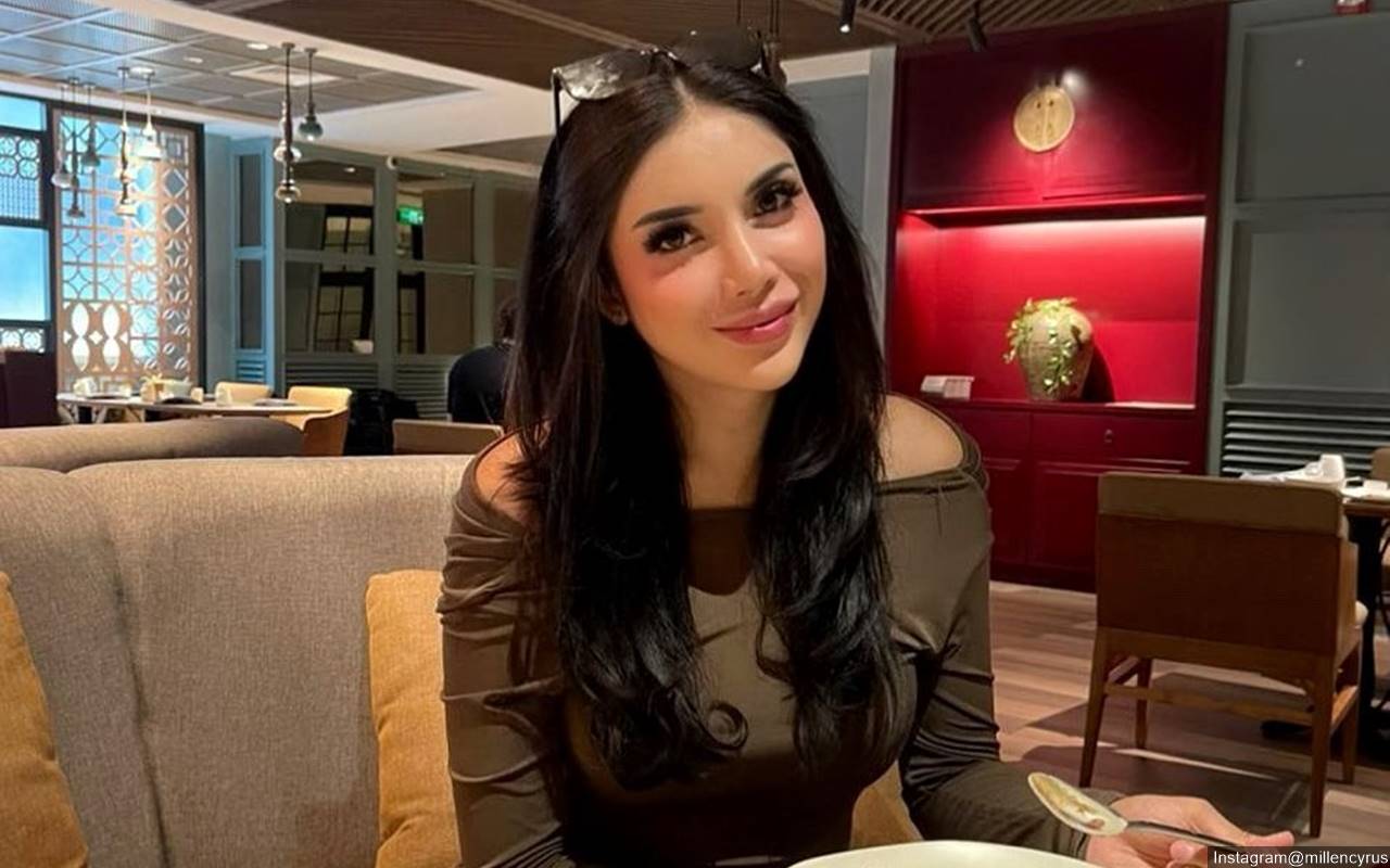 Millendaru PD Tampil Seksi Kenakan Baju Transparan, Bagian Sensitif ...