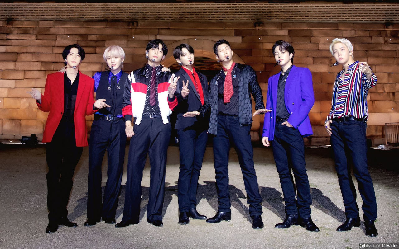 Profesionalisme BTS Terlihat dalam Video Behind the Scene Performance ...