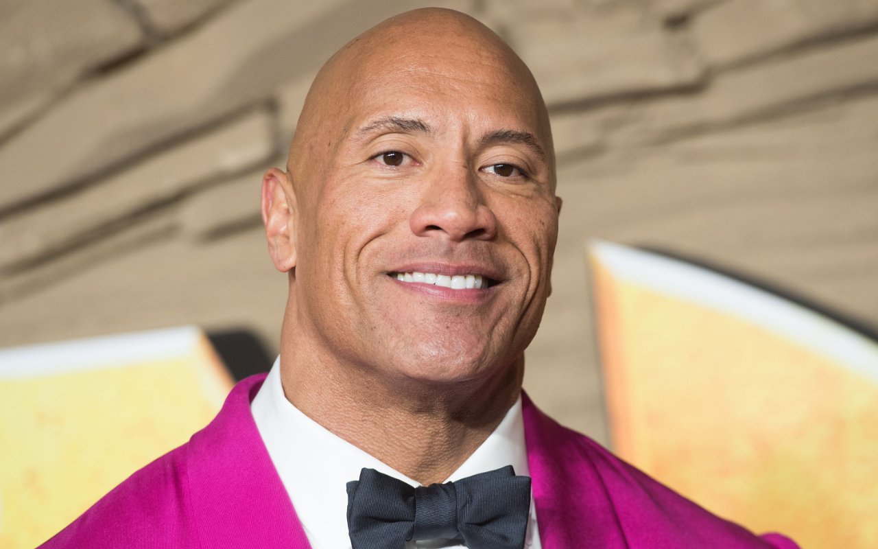 Belajar Dari Tragedi 'Rust' Alec Baldwin, Dwayne Johnson Kekeh Tak Mau ...