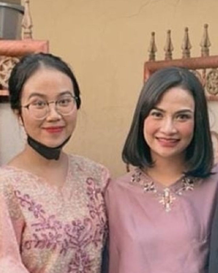 7 Potret Mayang Lucyana Fitri Adik Vanessa Angel Yang Kini Tengah Disorot