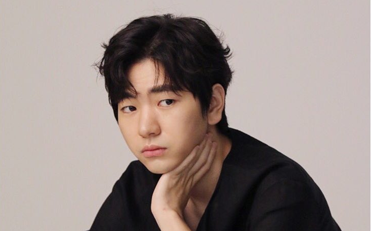 7 Potret Charming Lee Joo Seung, Pemeran Andrew Si Psikopat Kejam di ...