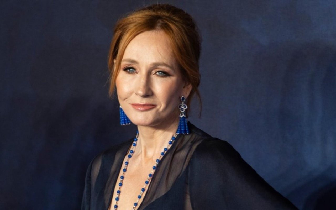 Miris Punya Pandangan Beda Soal Trans Berimbas Ke Kredit Jk Rowling Di