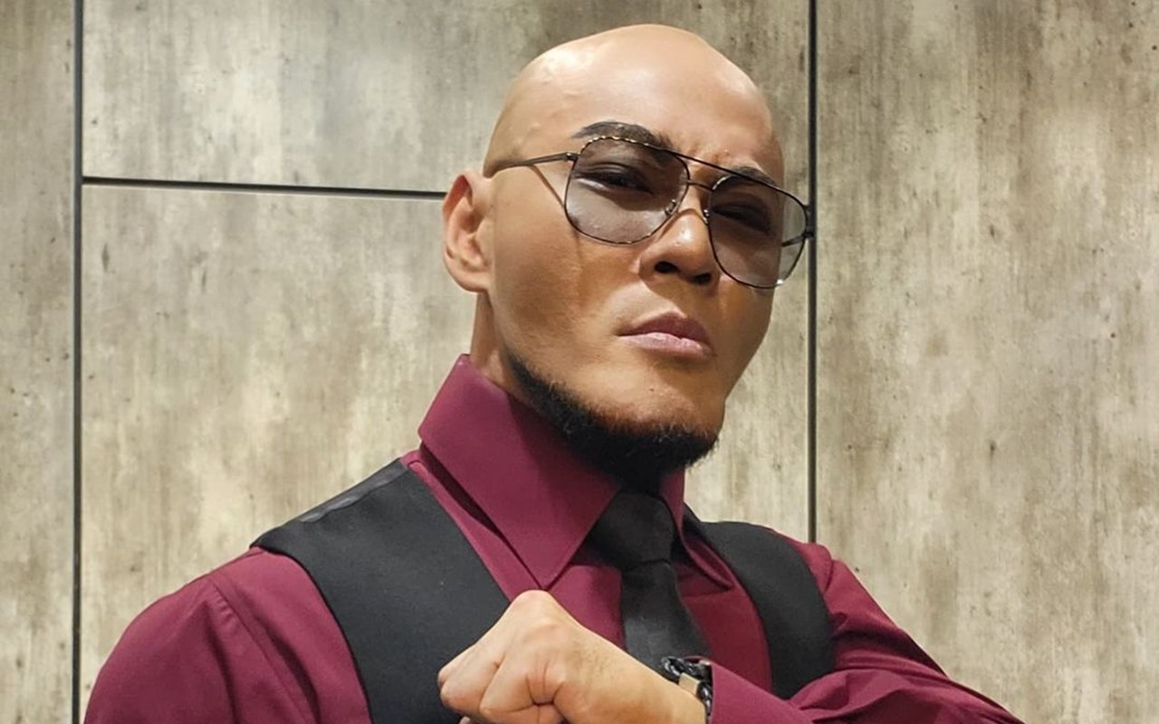 Deddy Corbuzier Bangga Penonton Podcast 'Close The Door' Tembus 141 ...