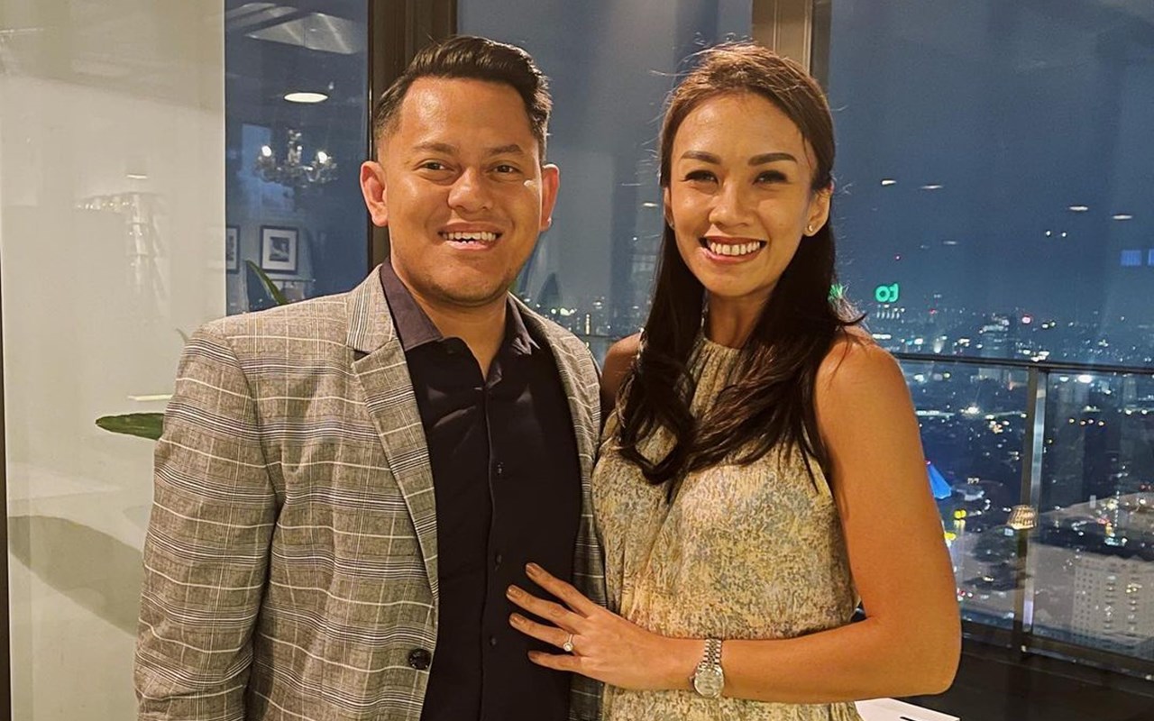 Melanie Putria Kenang Momen Lamaran di Tanggal Cantik, Makin Tak Sabar ...
