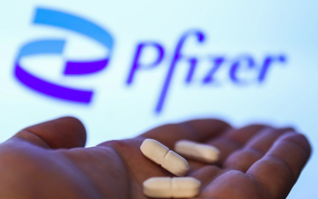 AS Resmi Pilih Pil Pfizer Sebagi Pengobatan COVID-19 Pertama Untuk ...