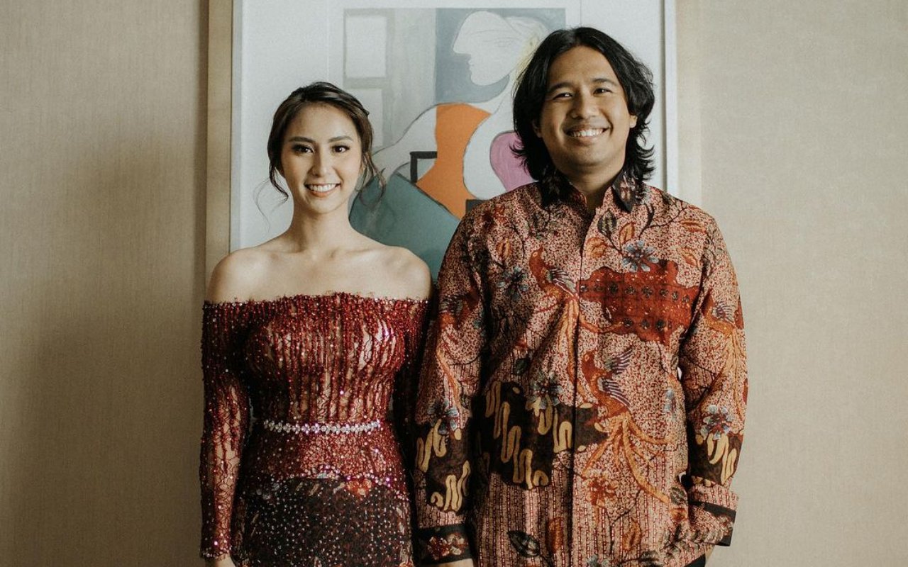 Resmi Menikah, Istri Joshua Suherman Sempat Bikin Bingung Gara-gara ...