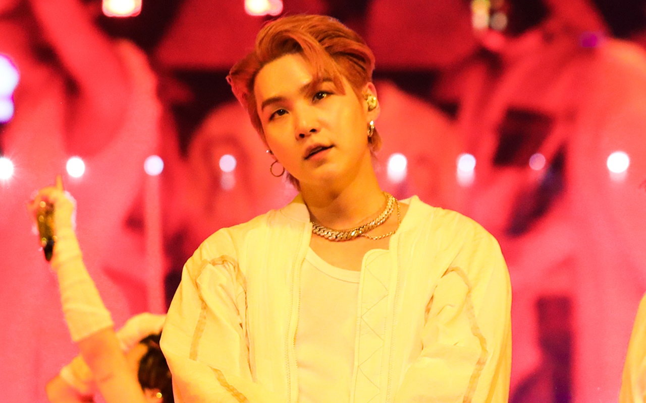Suga BTS Beberkan Kini Rajin Tulis Lirik Lagu, Beri Kode Soal Mixtape Ke-3?