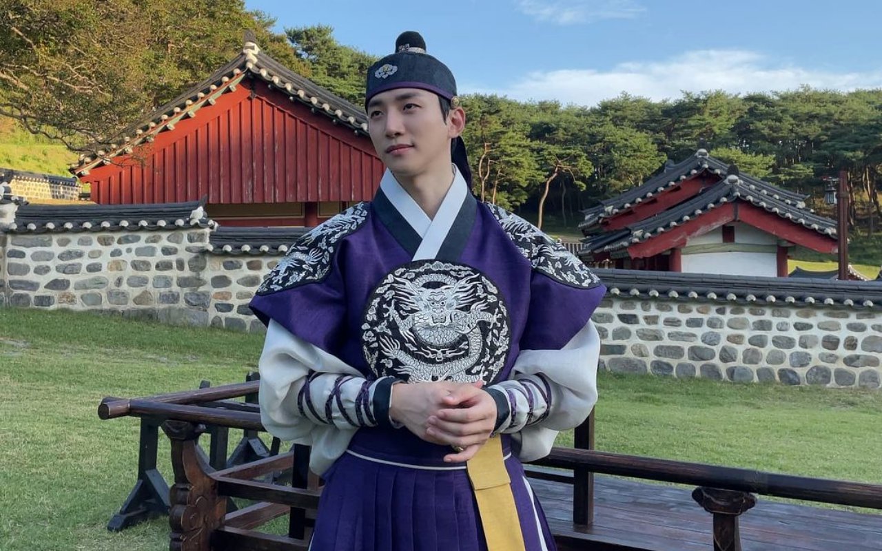 Tak Ada Kalem-Kalemnya, Begini Aksi Junho Saat Joget Pakai Jubah Raja ...