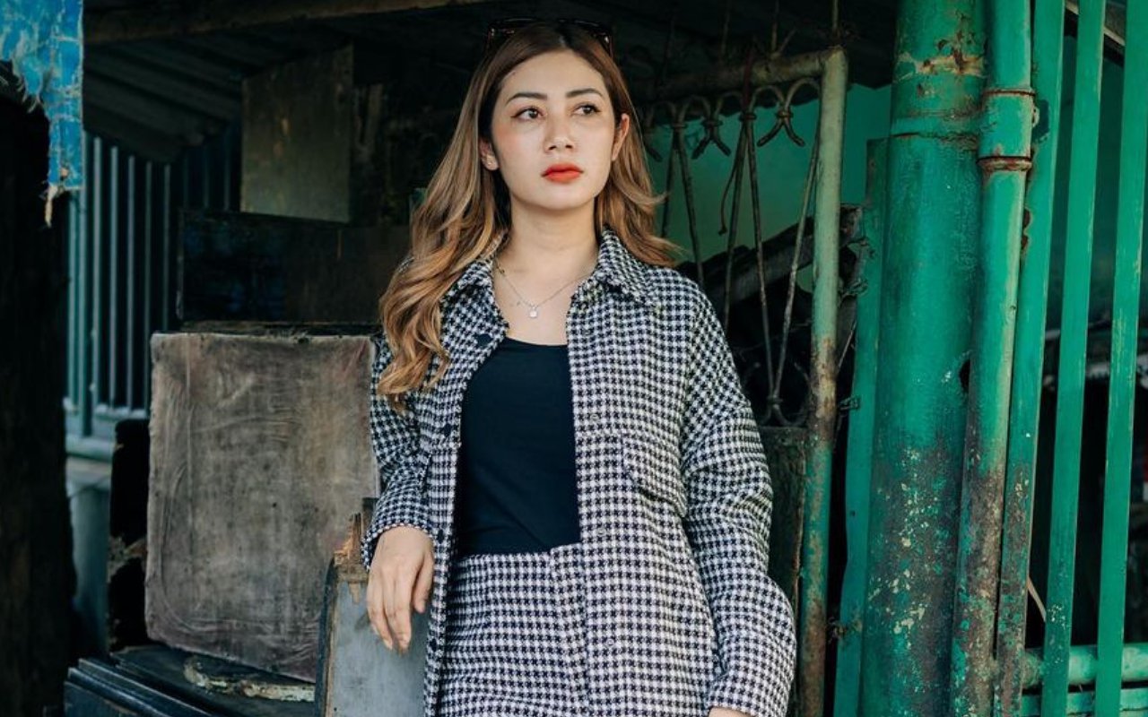 Penyesalan Delta Hesti Istri Tom Liwafa 'Crazy Rich Surabaya' Usai ...