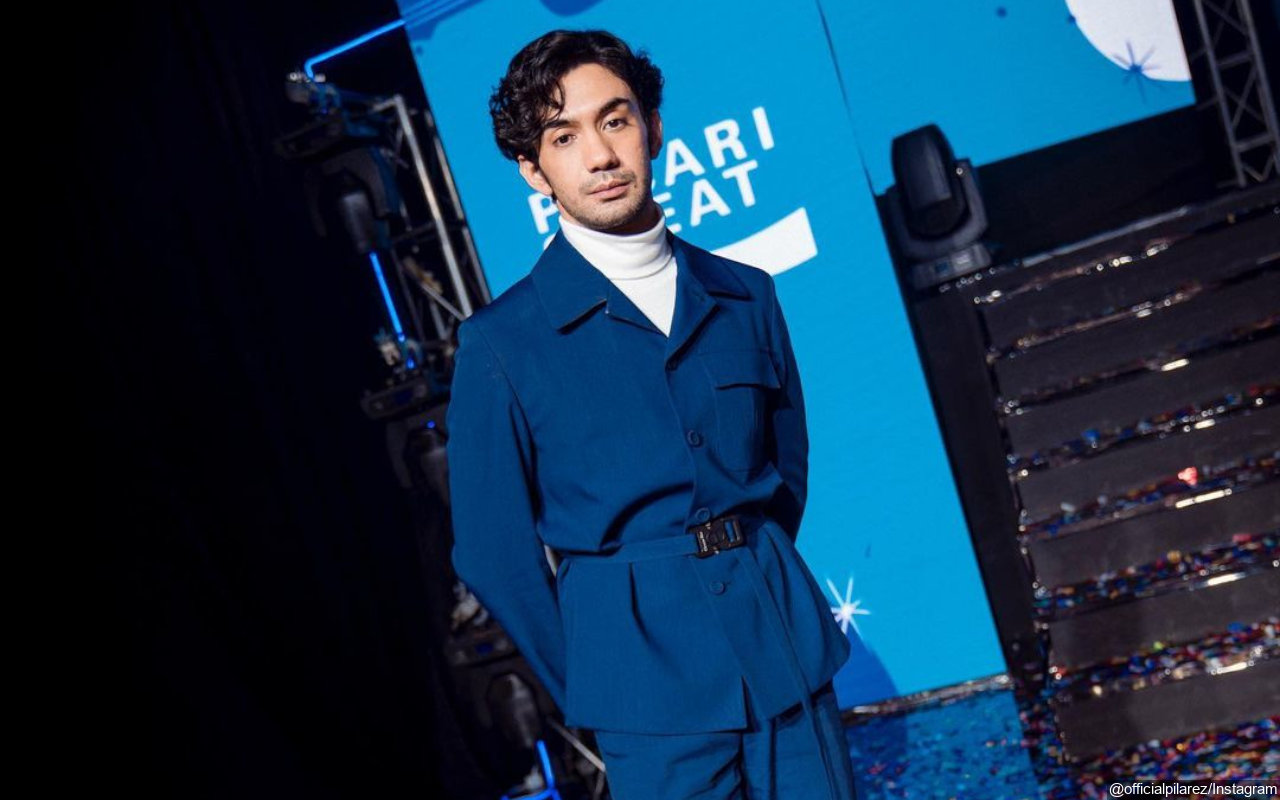 Reza Rahadian Ungkap Alasan Mau Perankan Mas Aris di 'Layangan Putus'