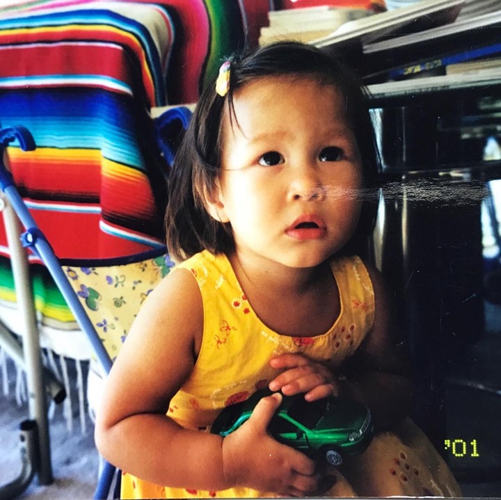 7 Potret Lea Navvab, Si Sulung Dari Huening Family Yang Curi Perhatian ...