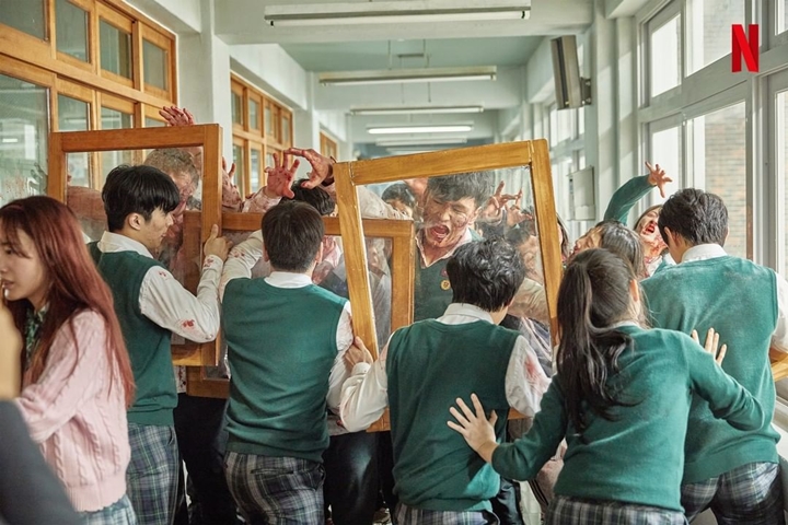 5 Fakta 'All of Us Are Dead', Drama Zombie di Sekolah Bertabur Bintang ...