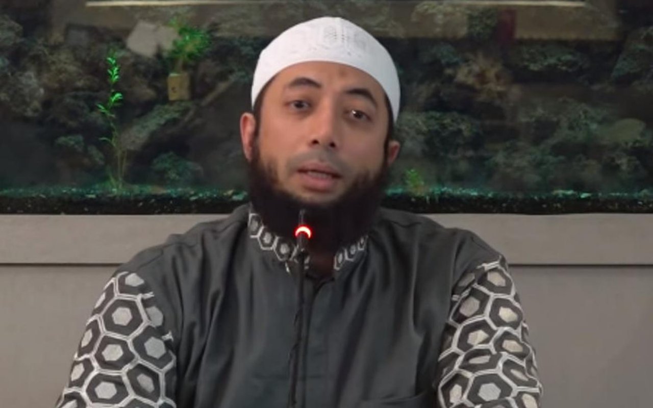 Heboh Pernyataan 'Wayang Lebih Baik Dimusnahkan', Ustaz Khalid Basalamah Klarifikasi dan Minta Maaf