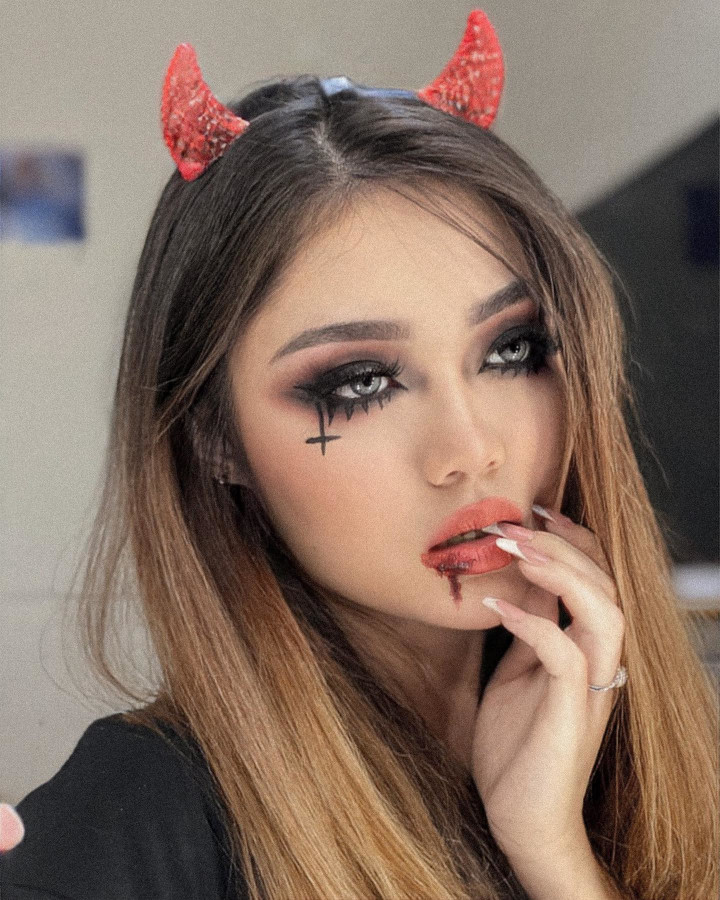 Makeup Hantu Cantik - Mugeek Vidalondon