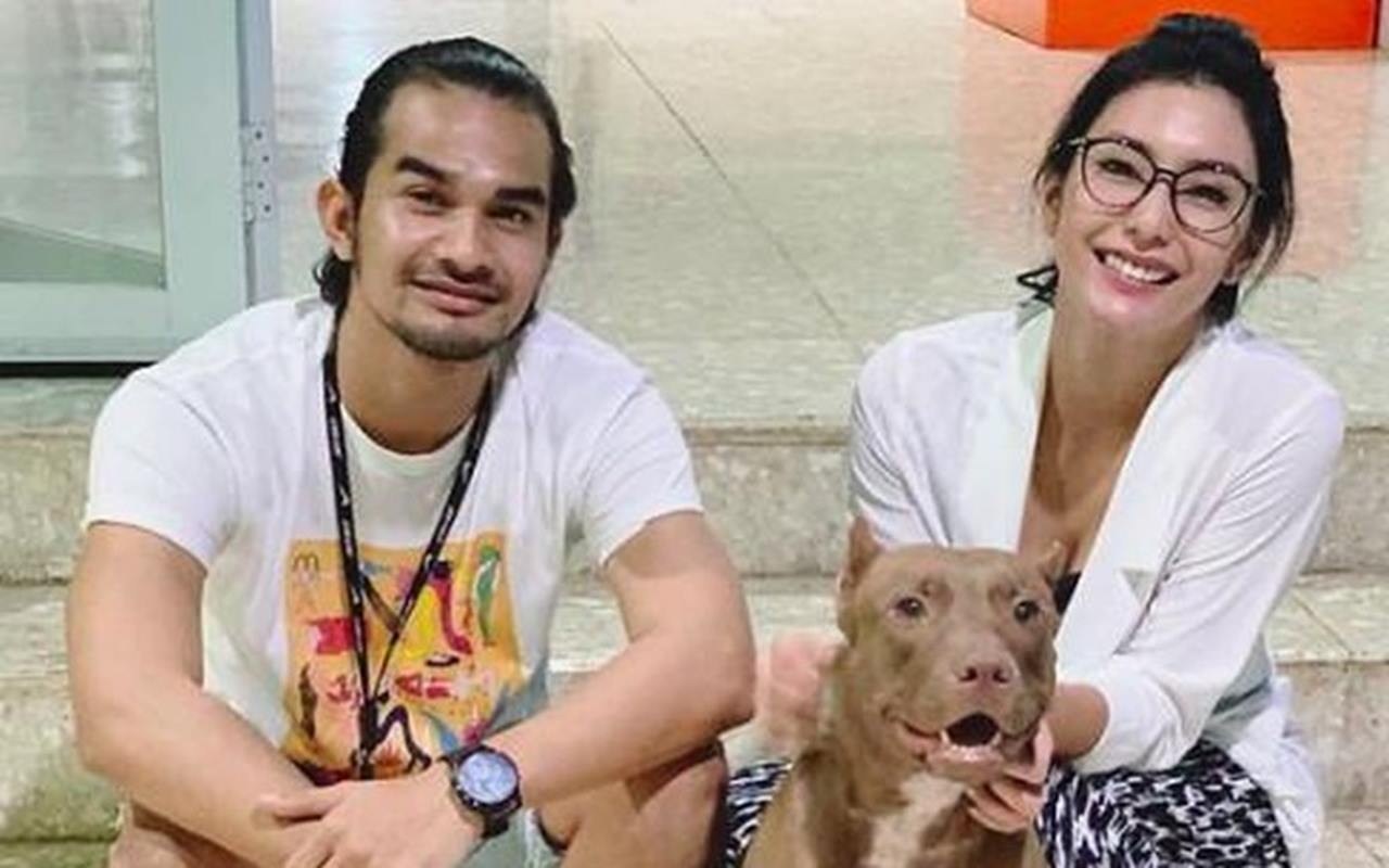 Tengku Tezi Akui Hubungan Spesial dengan Tyas Mirasih?