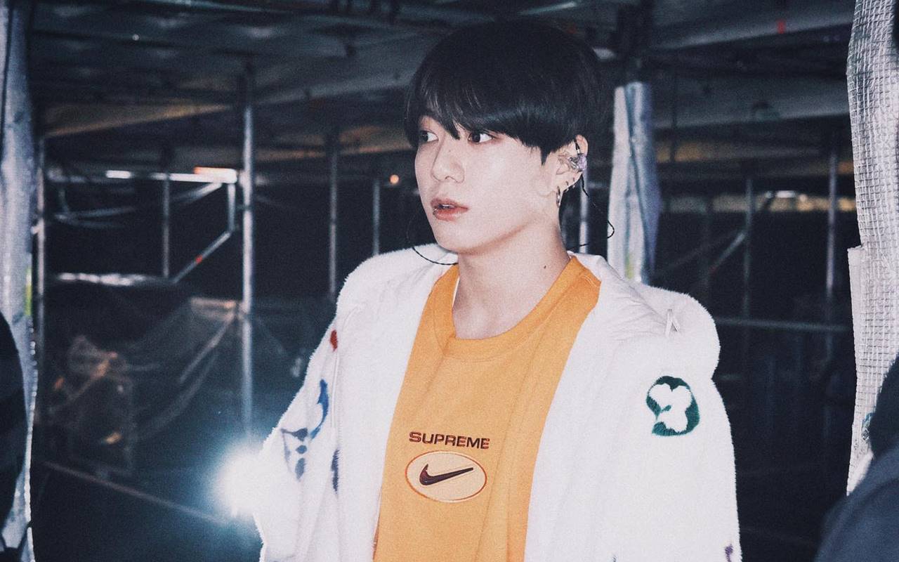 Kakak Jungkook BTS Posting Foto Versi Jelas Sang Adik Bersama Dua ...