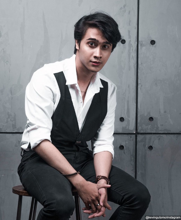 Lawan Main Mayang Debut Film, 10 Potret Kevin Gutomo Kini Dewasa Dan ...