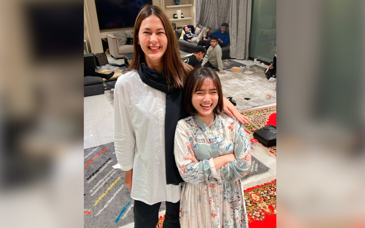 Fuji Cantik Kalem Saat Gabung Circle Paula Verhoeven, Perbedaan Tinggi ...