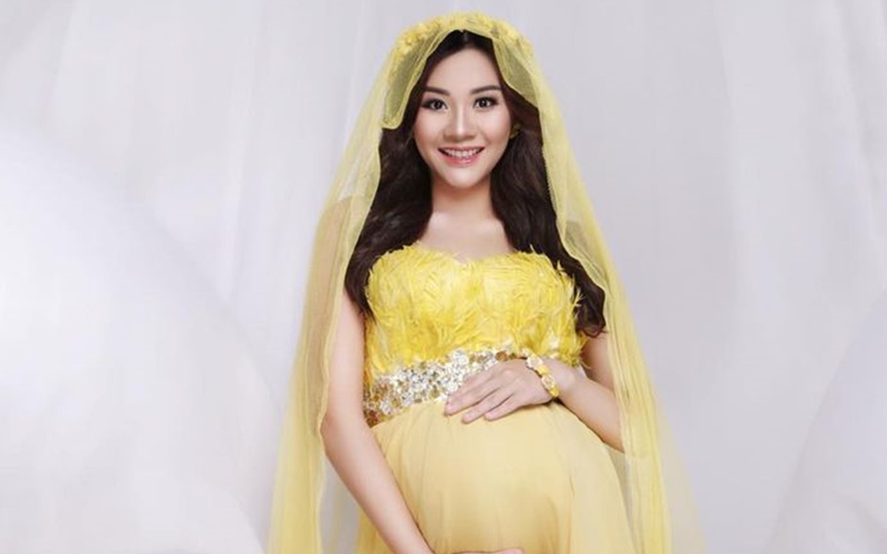 Cleo Eks JKT48 Lahirkan Anak Ketiga, Begini Wajah Tampan Sang Buah Hati