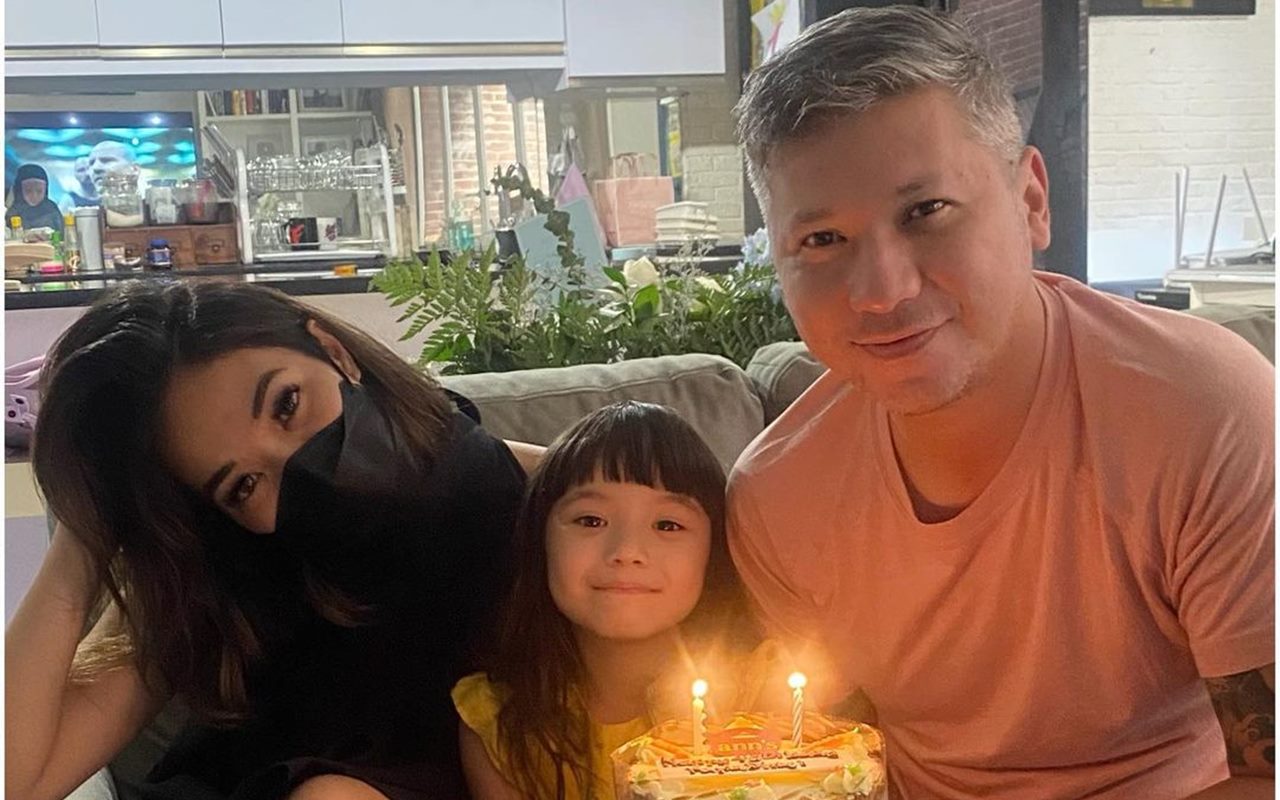 Gading Marten Rayakan Ultah ke-40 Bareng Gempi dan Gisella Anastasia, Desakan Rujuk Makin Menggema?