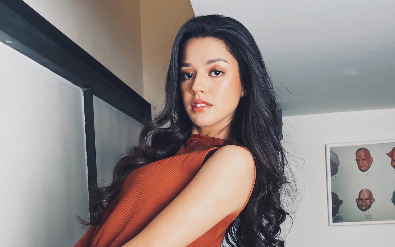 10 Potret Susan Sameh Tampil Glamor, Curi Fokus Perankan Sarah Di ...