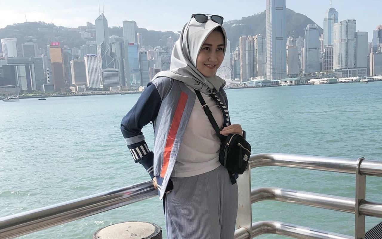 Mimi Asisten Keuangan Raffi Terciduk Follow Akun Gosip, Bakal Polisikan ...