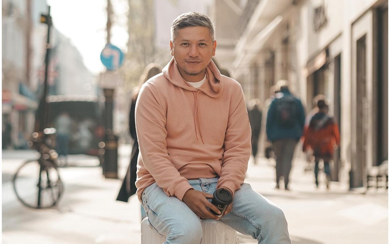 Gading Marten Ungkap Alasan Sering Digosipkan dengan Banyak Perempuan