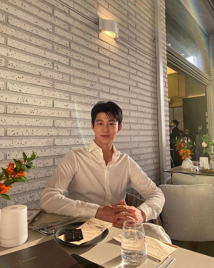 8 Potret Charming Ki Do Hoon, Miliki Hubungan Rumit Dengan Seohyun SNSD ...