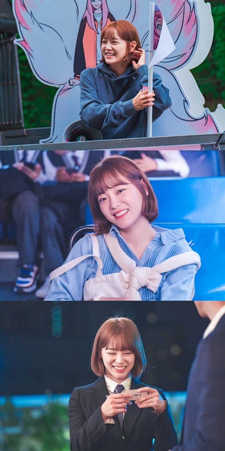 Tim 'Today's Webtoon' Bongkar Kepribadian Kim Sejeong di Lokasi Syuting
