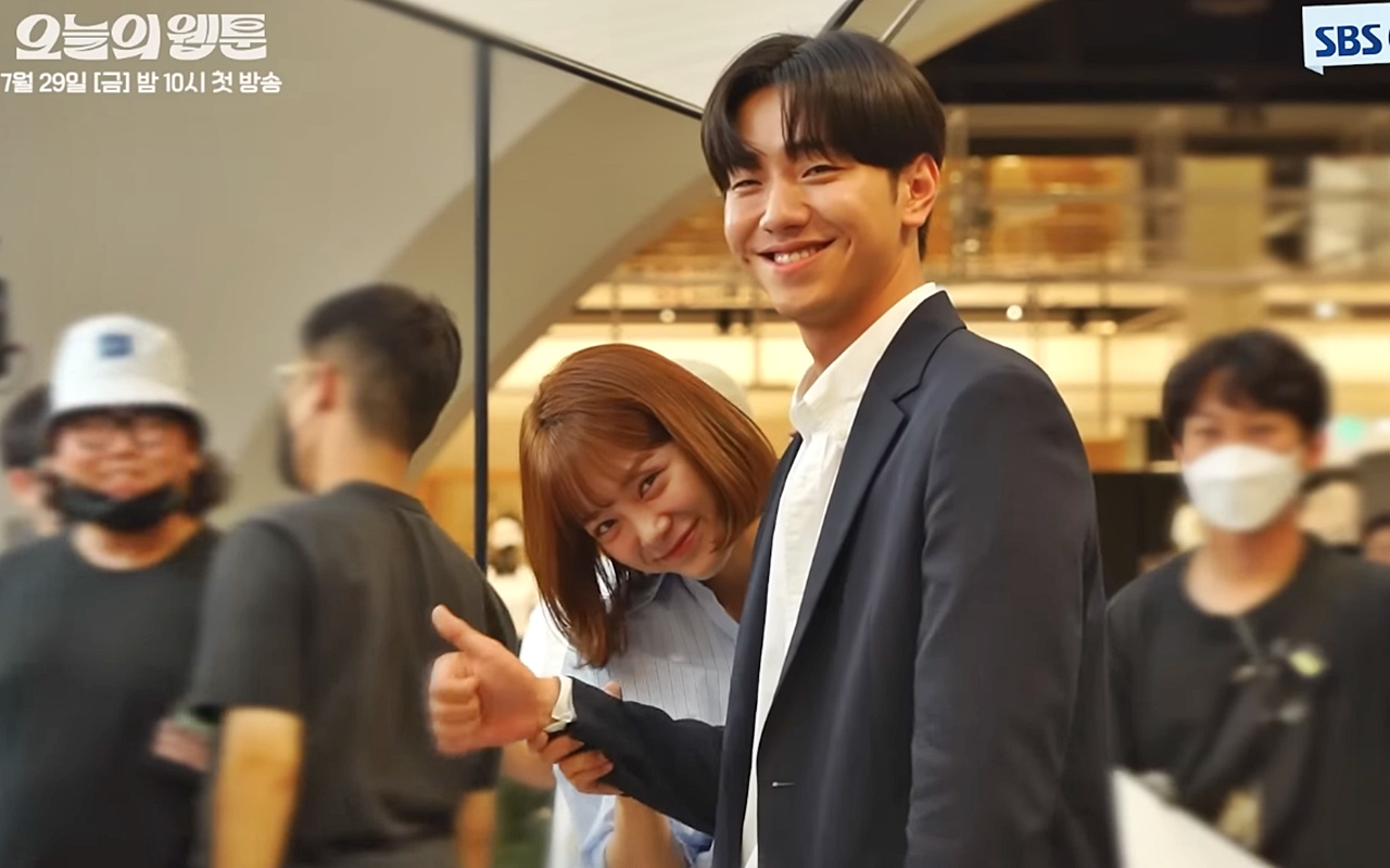 Ganti Pasangan Drama, Kim Sejeong Ubah Perilaku Nam Yoon Su di Lokasi 'Today's Webtoon'?