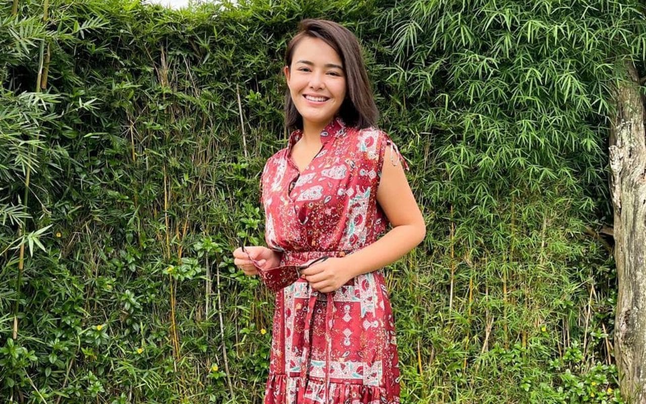 Amanda Manopo Lontar Respons Tajam Soal Fotonya Makan di Warteg Viral ...