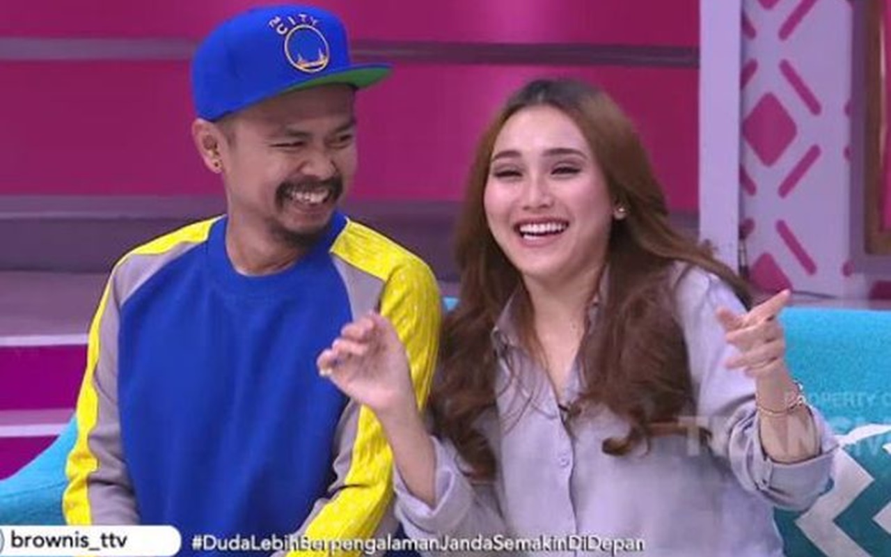 Ngakak Parah, Ayu Ting Ting dan Wendi Cagur Totalitas Parodikan Kurma ...