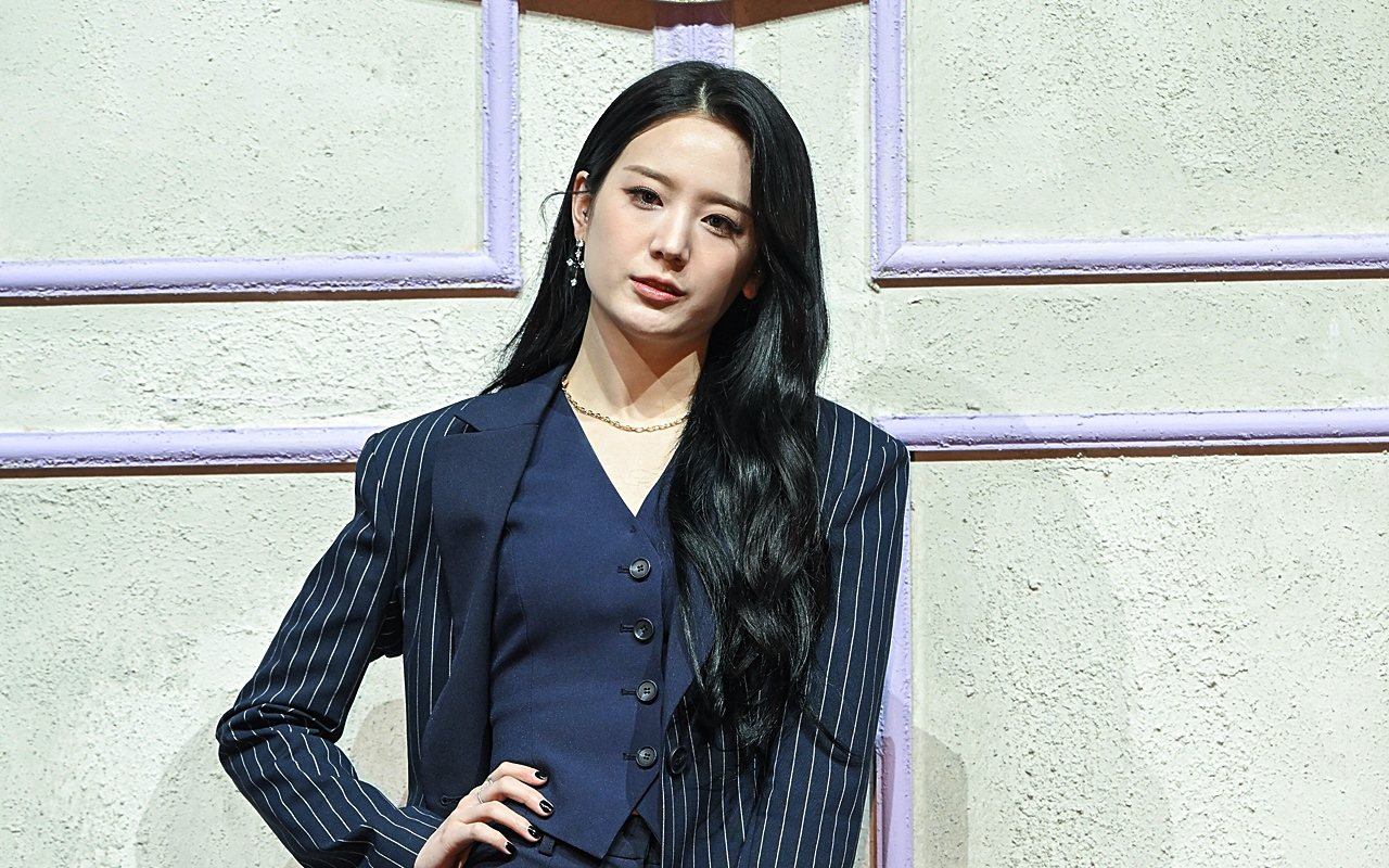 Hengkang dari fromis_9, Begini 8 Potret Perjalanan Karier Jang Gyuri
