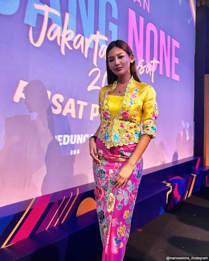 Gagal Nikah Karena Pandemi, 10 Potret Maria Selena Bukti Strong Woman