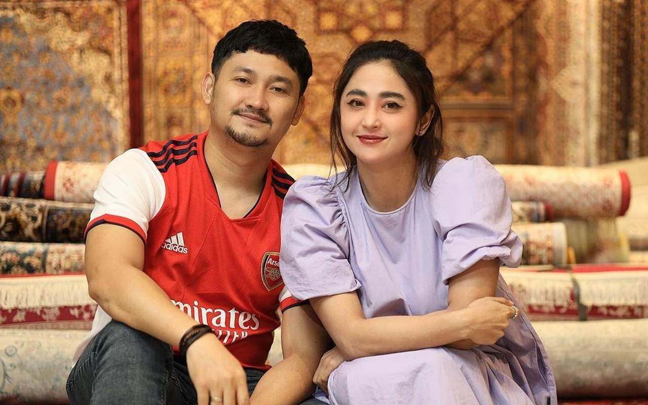 Dewi Persik Sentil Angga Wijaya Wira-Wiri di Podcast, Masih Dimintai ...