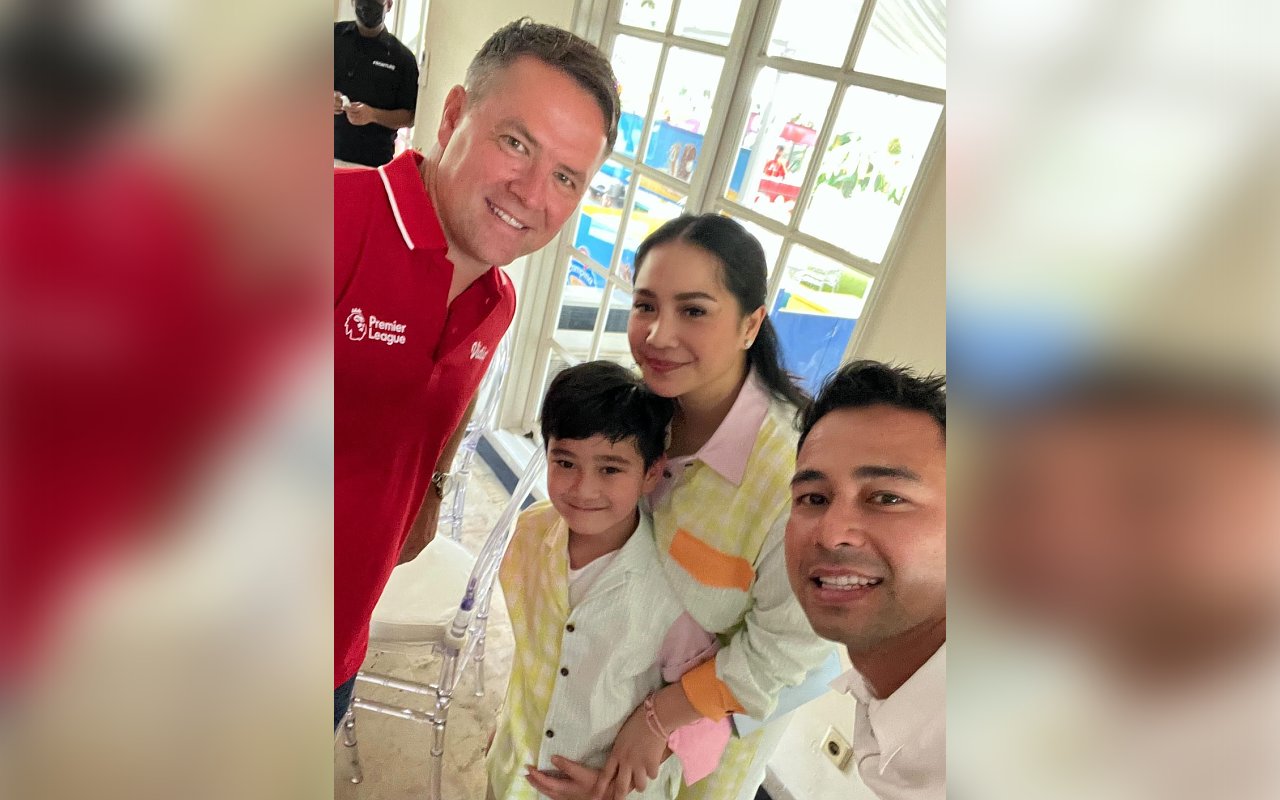 Niat Beri Surprise untuk Rafathar, Michael Owen Malah Dapat Hadiah Ini dari Putra Sulung Raffi Ahmad