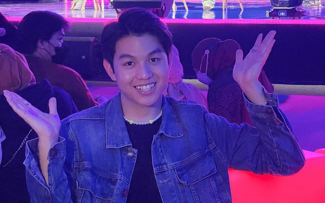 Jonathan Alden Sukses Bikin Gemas Saat Pakai Filter Jadi Bocil, Pasang ...