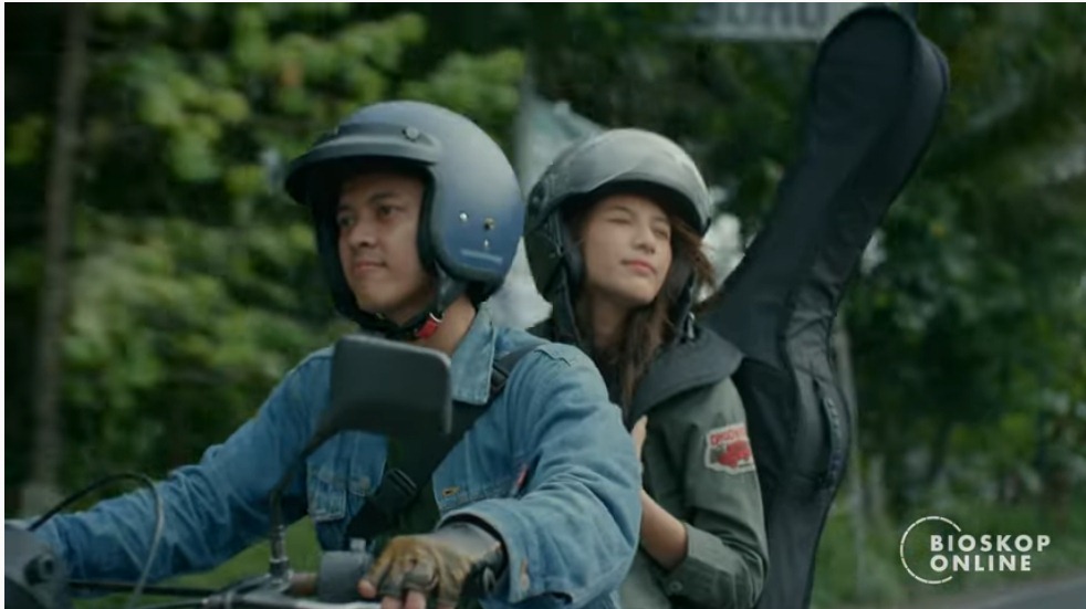 Tayang Hari Ini, Intip Akting Bisma Karisma di Film 'Romantik Problematik'