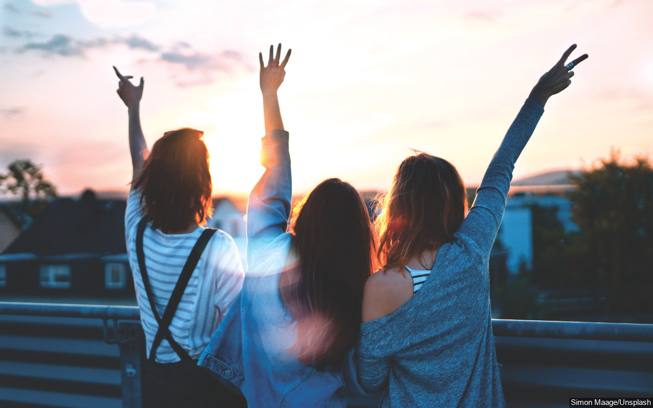 Cocok Diputar Bareng Teman Dekat, 10 Lagu Indonesia Ini Menceritakan ...