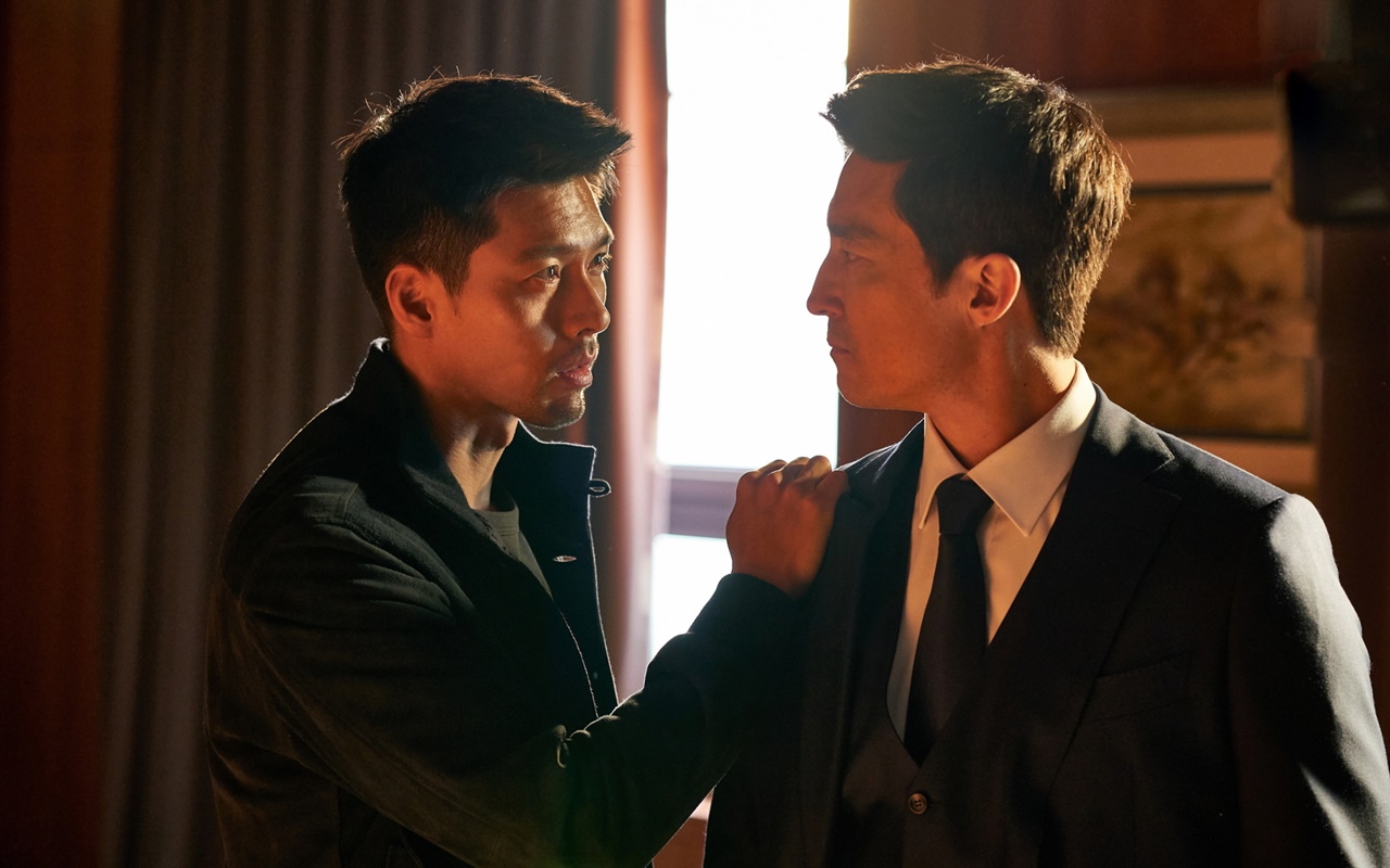 Reuni Usai 17 Tahun, Begini Hubungan Hyun Bin & Daniel Henney di Lokasi ...