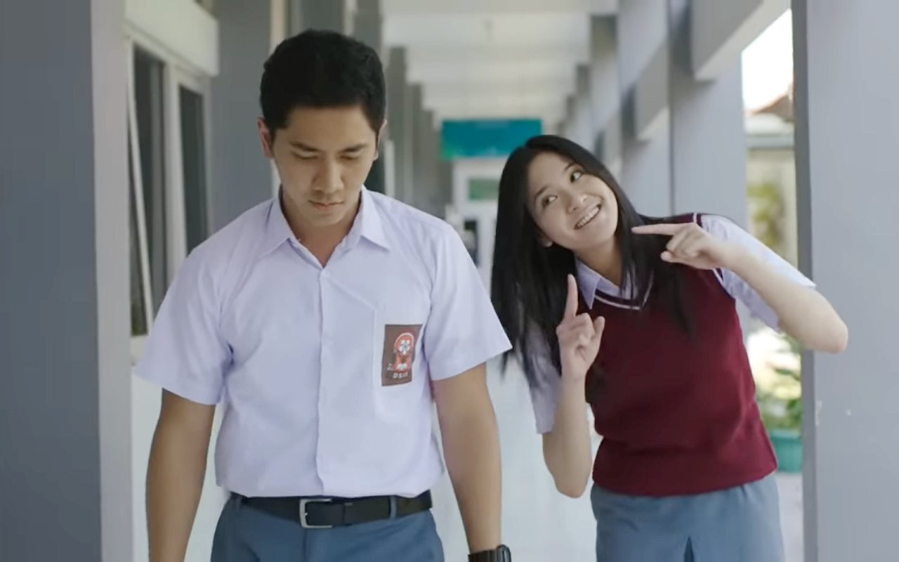 Debut Akting di Film, Begini Aksi Zee JKT48 Jadi Hantu di 'Kalian ...