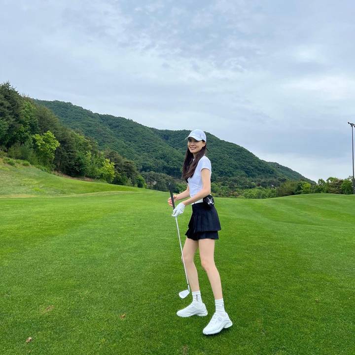 Segera Menikah Dengan Nam Goong Min, 8 Pesona Wife Material Jin A Reum