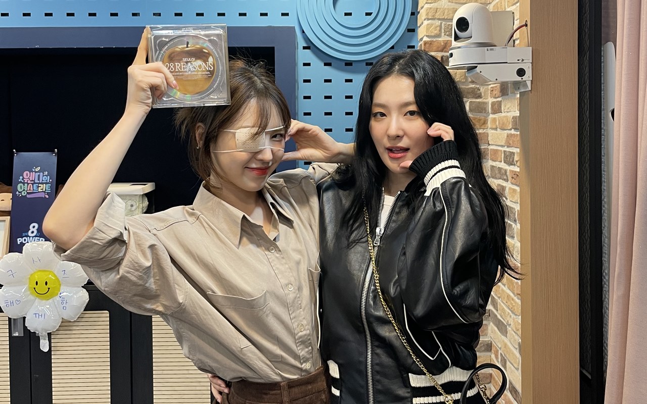 Wendy Red Velvet Banggakan Album Debut Solo Seulgi '28 Reasons'