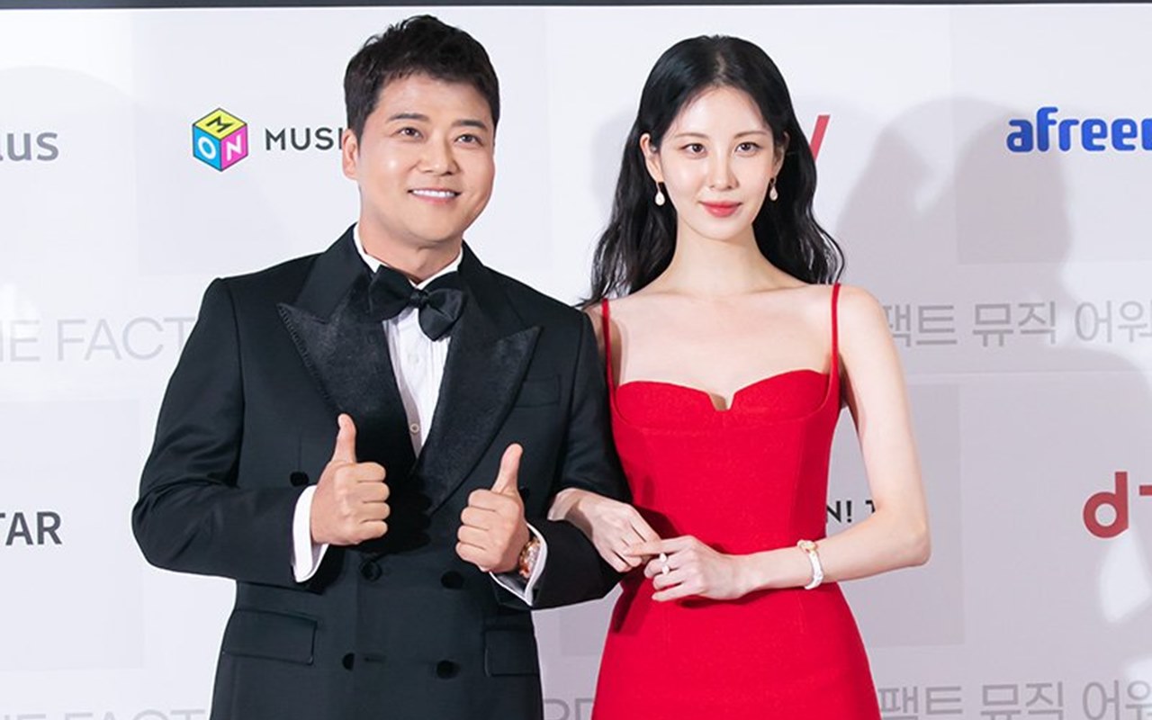 TMA 2022: Cover NewJeans, Intip Serunya Aksi Seohyun SNSD dan Jun Hyun Moo di Red Carpet