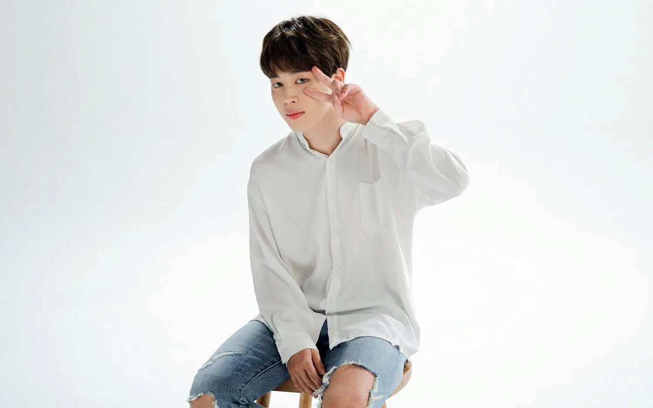 Aksi Flying Yoga Jimin BTS Buat Syok
