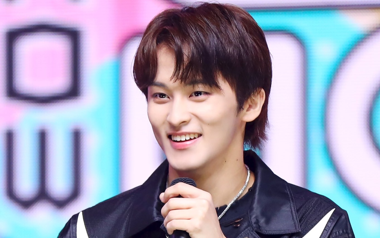 Mark NCT 127 Pilih Main Aman Saat Diminta Jelaskan Makna Lagu 2 Baddies 