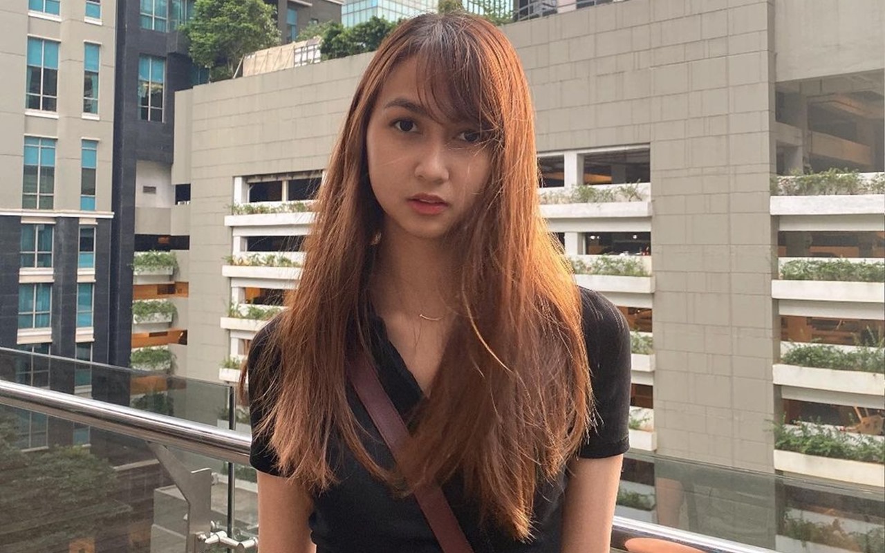 Resmi Nikah, Stefi Eks JKT48 Bagikan Foto Sosok Suami Asal Jepang