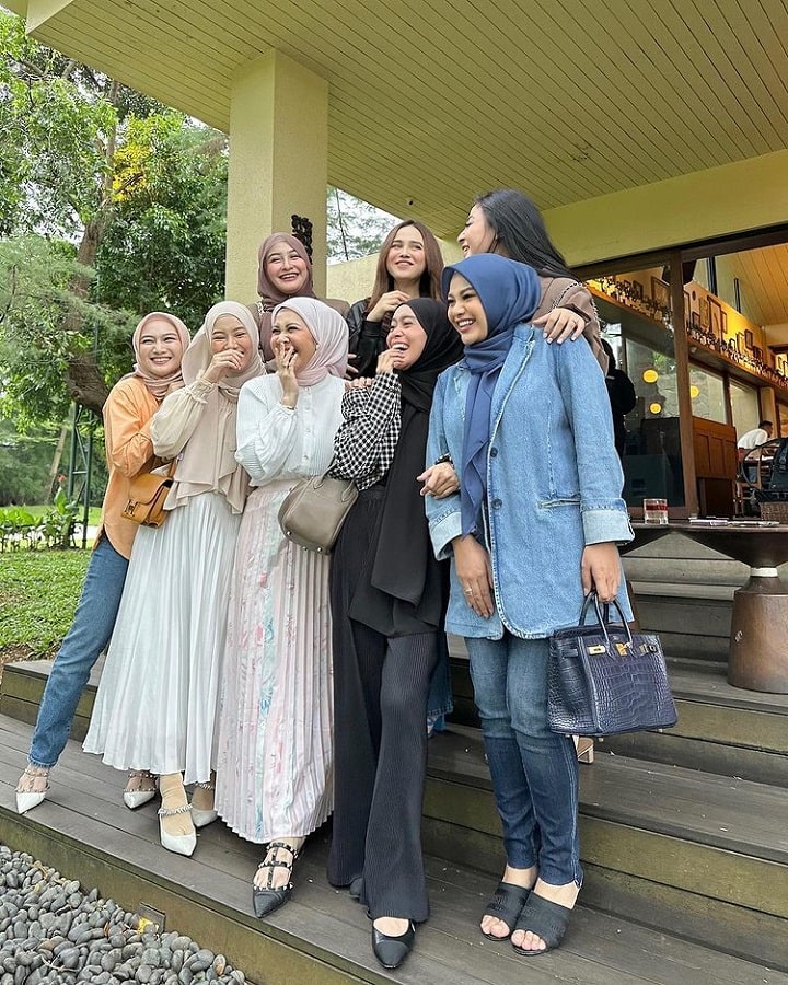 Lesti Kejora Kumpul Bareng Aurel Hermansyah Cs Pasca Kasus KDRT, Intip 7 Potretnya Bak Bestie Goals