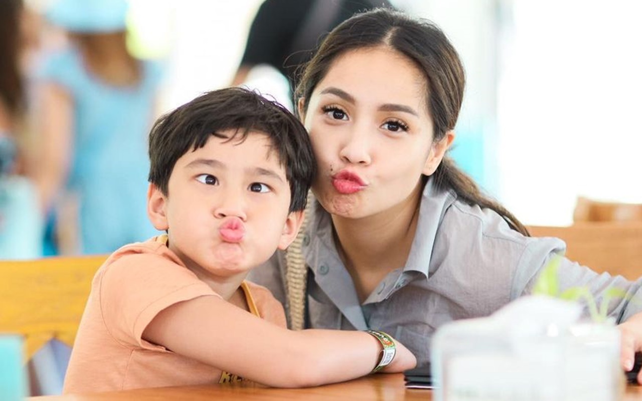 Rafathar Ngomel Gegara Telat Masuk Sekolah Sampai 15 Kali, Reaksi Nagita Slavina Jadi Sorotan