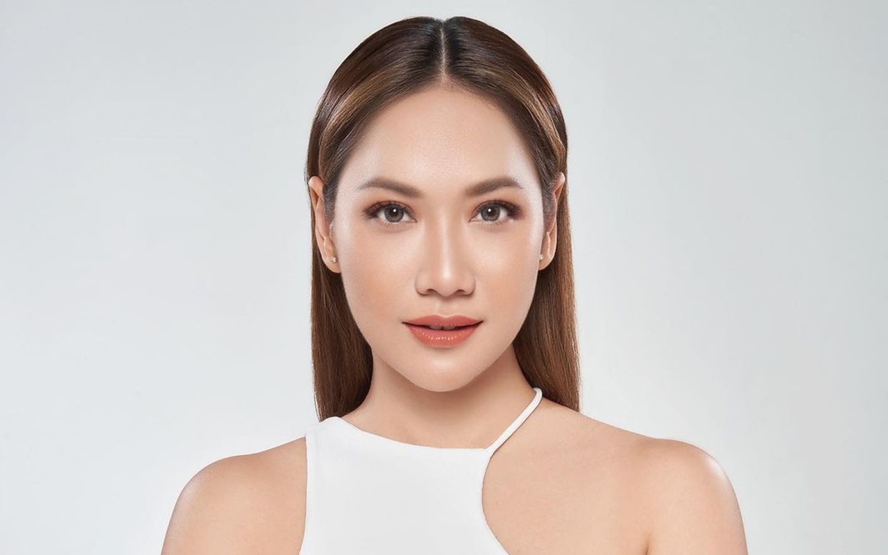 Riasan Wajah BCL Hingga Outfit Unik Curi Perhatian